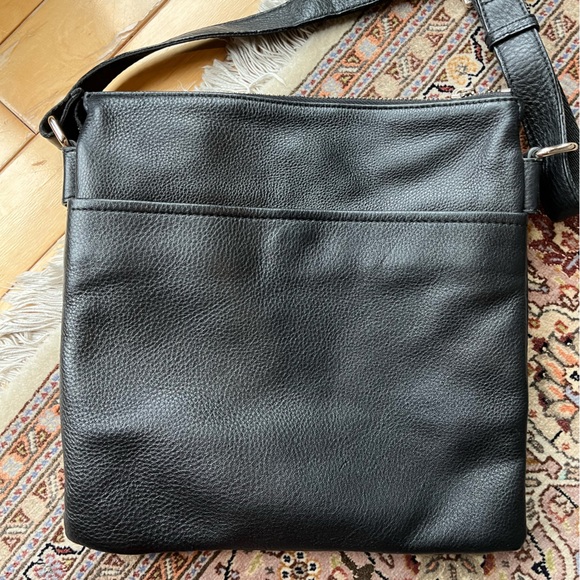 Danier | Bags | Danier Leather Canada Black Small Satchel Messenger ...